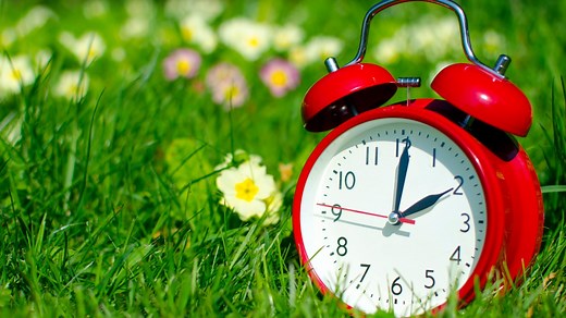 With one month left until clocks spring forward, here's what to know about daylight saving time