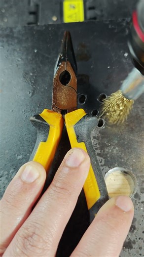 Rust Removal on Plier #rust #rustremoval