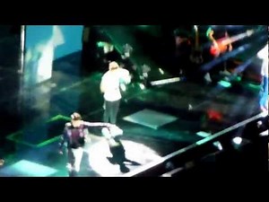One Thing [live] - 24/02/2013