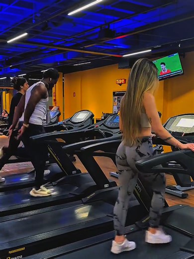 Gym fitness 💪 #coreexercises #coreworkout #corechallange #corestrength #calesthenics #powergym #gymgirls #gymmotivation #gymcouch🙋 #fitnessjourney #fitness #usa🇺🇸 #fyp #viralvideo #foryoupage #10millionviews