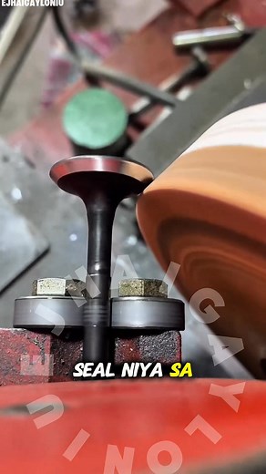 40K views · 258 reactions | Ang Valve refacing ay Precision machining ng valve face para maibalik ang tamang seating angle at surface finish,contact pattern sa valve seat para zero leakage, stable ang compression at consistent ang combustion. Kaya mas maiging mag leak test bago install六‍ #fbreelsfypシ゚ #DiskarTips #mechanictips #mechanic #engine #mechaniclife #dieselpower #L300 | Van Hagie Aliguyon | Facebook