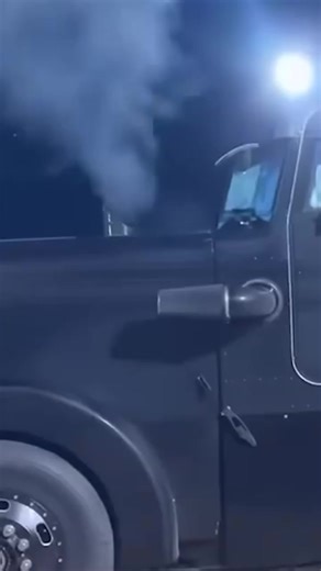 Ole Business Expense running down the track!!! #trucks #trucking #trucker #truckdriver #peterbilt #scania #kenworth #semi #largecarmafia #dodge #diesel #dieseltrucks #dieselpower #dieselmechanic #diesellife #righttracksystem #stance #power #speed #trending #viral | Bruce Wilson