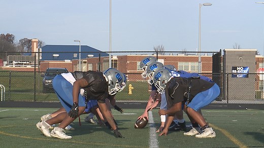 "We want to make history": David Czapp, Spring Grove seniors lead Rockets back to November football