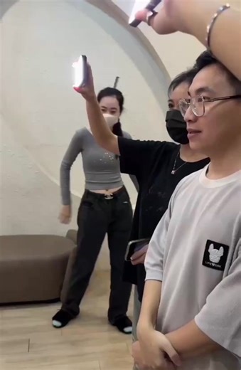 Tutorial makeup theo Tranh chỉ trong 2' được 9,7₫ từ Thầy Hiwon nè😘 Mình vẫn nhận makeup kỷ yếu , tiệc , cô dâu và dạy make cá nhân 1-1 khu vực HCM và Hà Nội( từ 29-12) nha #teamhiwon #ennymakeup #viral #makeup #makeuptutorial #trend @Hiwon Makeup & Academy