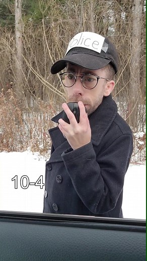 Mignon petit singe qui fait rire ! 😅