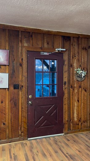 200K views · 10K reactions | First song Rilee sang in public #sweetrilee Maddie and Tae. | German Family Music | Facebook