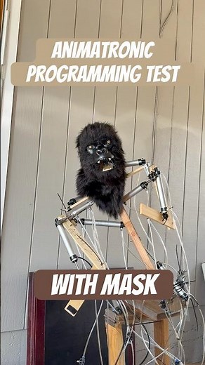 Homemade Animatronic Programming Test with mask! #fnaf #robot #animatronics #fivenightsatfreddys