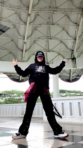 Sticky Dance Challenge - Join the Trend in 2024!