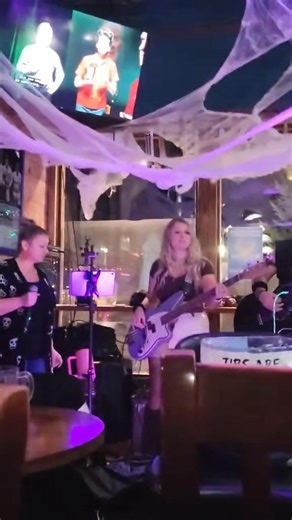 Mandalyn singing Chain of Fools with Lexie Blue on bass and Michael Bailey on guitar! Come check out Mandalyn And The Hunters Lexie Blue and Gina and Johnny November 7th at The Token Lounge in Westland MI ! Tickets at tokenlounge.com | Lexie Blue