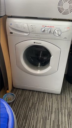 Hotpoint aquarius WF541 washing machine || Powerful 1400 spin: faster than 1400?