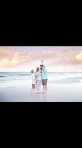 200 FIVE STAR REVIEWS SERVING THE GULF COAST FOR A DECADE 844.746.6887 | iNVision Photography, LLC