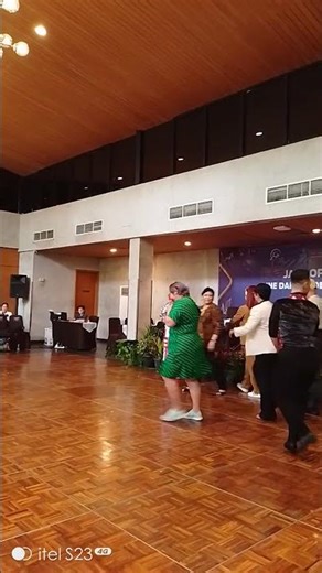 Lomba Java Open Gold, mendapatkan medali emas kategori Female intermediate ruby usia 50-60 tahun