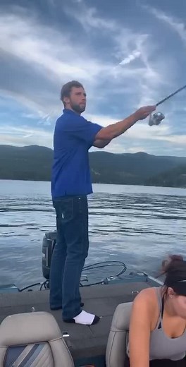 A proper hook set #fishing #for #you #hooksetsarefree