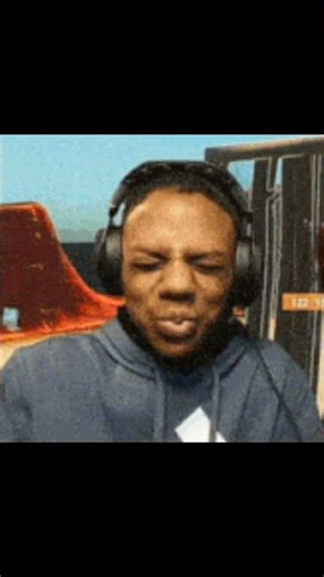 Chat is he taking the right route 🙏 🥀 #slideshow #funnymemes #funny #memes #humor #shorts