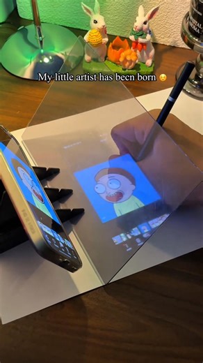 Turn reality into art effortlessly! 🎨✨ This portable optical drawing board projects images onto paper for perfect tracing—ideal for beginners and pros. Create stunning sketches anywhere with this magical tool! 🌟📐 | Humblyman/K
