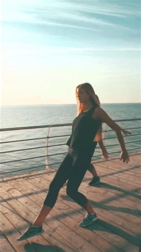 Friendships Music to Dance l Dancing to Vibes | Pascal Letoublon l use headphones for sound quality