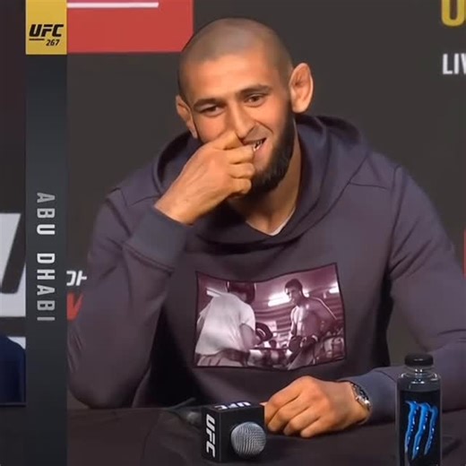 𝙱𝙾𝚁𝚉🐺🥊 on Instagram: "This chimpanzee could arguably pass a memory test faster than most humans. 🧩⚡ In controlled cognitive experiments, chimpanzees can memorize the exact position of numbers on a screen after seeing them for just a fraction of a second, then recall them flawlessly once the numbers disappear. Humans, even when trained, consistently struggle to match this performance. The reason is neurological. Chimpanzee brains are optimized for rapid visual processing and instant recall