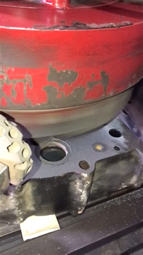 Expert Mechanic Cylinder head Cleaning by repair mechanic #us #automobile #shortsfeed #viral