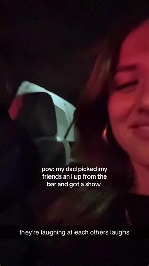 liv🎀🤭 (@livlaganoo)’s video of funny laughs