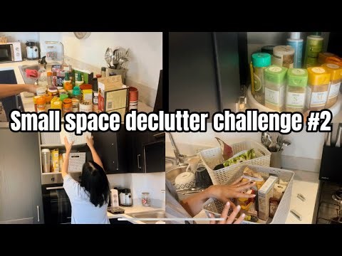 Spices and baking cupboard declutter and organise / Declutter and organise/ clean with me