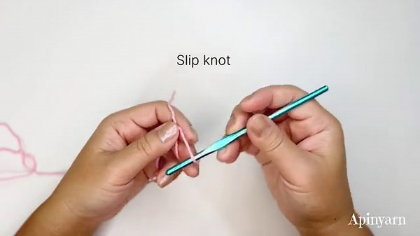 How To Crochet Heart Coaster | Easy Crochet Valentine’s Day Tutorial