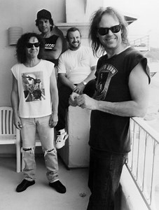 Oct 01, 1978: Neil Young & Crazy Horse at Maple Leaf Gardens Toronto, Ontario, Canada | Concert Archives