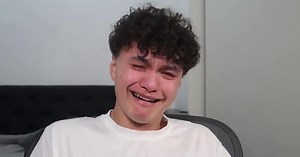 Sử dụng phần mềm hack, game thủ chuyên nghiệp Fortnite nhận cái kết "đắng lòng"