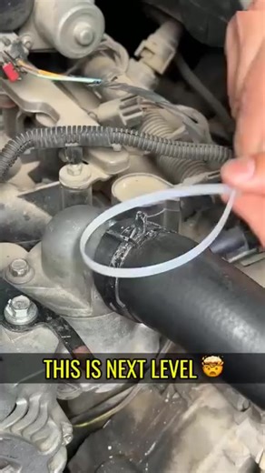 Get That Hose Clamp Off In Seconds Using A Zip Tie! 🚙 #DIY #CarHack #LifeHack | Cerebelos