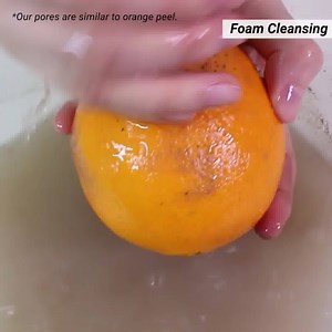 If you think you got your daily cleansing routine down, THINK AGAIN!💥 Exfoliate and peel of old skin cell and oily gunks, reveal smooth, glowy, soft skin✨ Skincare is not a hassle anymore! Apply, peel, and feel the newborn skin so quickly and easily! Shop now🛒https://bit.ly/33k1xbL #APRILSKIN #CalendulaPeelOffMask @aprilskin_global | APRILSKIN