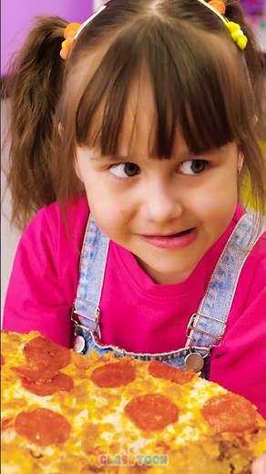 🍕 Hey Kids! Let’s Learn Fractions 🧠 With a Yummy Pizza! 😋 #smartkids #kidsvideo