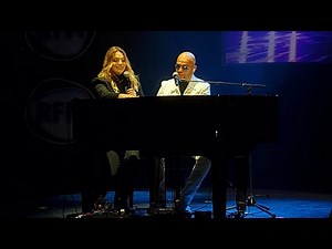 Pascal Obispo, Santa - Lucie, live, Folies Bergère, Paris, 2023