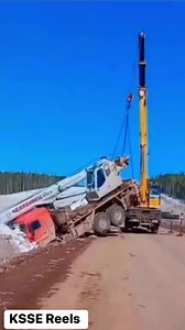 26K views · 251 reactions | When Crane Lifting Goes Wrong  What You Need to Know ️六‍#learning #cranes#failure#Titan | KSSE Structural Engineer | Facebook
