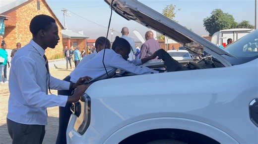 These brilliant Grade 12 learners from Ribane-Laka Maths, Science and ICT School of Specialisation can run full diagnostics on cars to detect faults like pros! Congrats to our team of future engineers: Thulani Dladla Khutso Sekwama Pretty Neluvholo Umphe Ramugondo Tebogo Motshweni Tshegofatso Mashitoa The car is proudly sponsored by Ford South Africa #GrowingGautengTogether #TacklingG13 #STEM #SkillsOfTheFuture | The Gauteng Department of Education