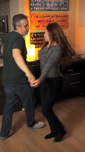 Forró at Home – Xote Improvisation to “Tua Fulô” (Trio Macaíba) | Alice Rodrigues & Rafael in USA