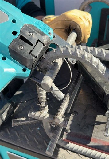 Still one of the coolest tools in my eyes to help people be more efficient without the body strain. @Makita Tools USA 16g rebar gun #makita #makitapartner #rebar #tools #toolsofthetrade