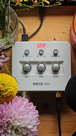 Neva Uno. Audio Interface. Compact. All you need. #esiaudio #audiointerface #nevauno - thanks to @artesiapro