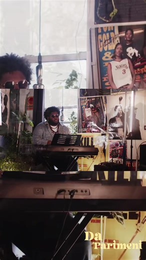 “You’re speaking a language that is foreign” 🛸👅 @akindeyah performs “Alien Tongue” on Da’Partment 🙌🏾