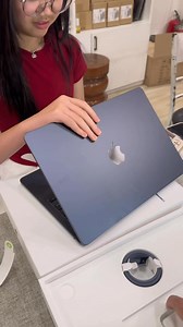 132 reactions | MacBook Air 13.6” M4 -16-256 ថ្មី2025 : 865$殺 Merry Christmas  អរគុណអូនហេងៗ កាដូរ ❤️ ថ្មីកេស Full Box, Sealed box  1year warranty | Bigmac computer | Facebook