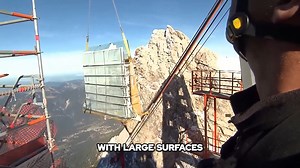 The Thrilling Challenges Faced by Crane Operators in Changeable...