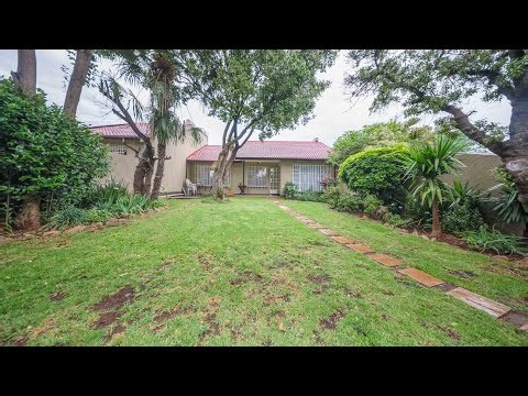 🏡 Simplex Living in a Sought-After Suburb 🌳