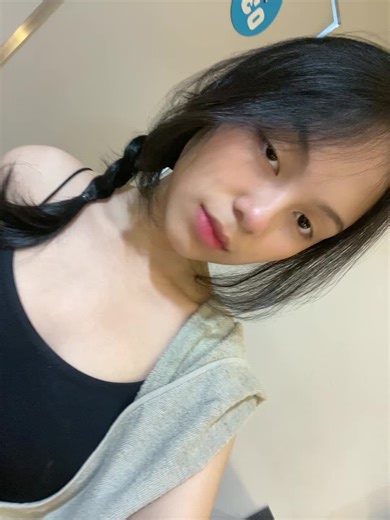 Daily Gym Motivation: Outshine Your Partner