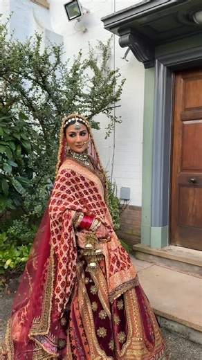 The Secret Bride | Wedding Content Creators on Instagram: "Davina’s bridal morning👰🏽‍♀️ Can we have a moment for her bridal look - this whole look screams heeramandi but done with absolute perfection✨ Bride - @davl Bride’s Outfit - @marwarcouture @royaltiesofmarwar MUA - @sianmakeupartist Hair - @hairbyrupa Photo - @amarpanesar_ Video - @krixul Decor - @ivy.decor #weddingcontentcreator #eventscontentcreator #weddingcontent #contentcreator #weddingcontentcreation #weddingcontentcr