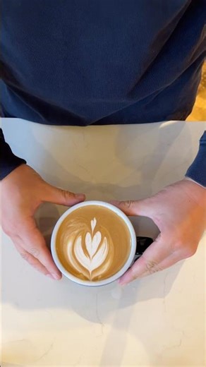 Learn how to pour a tulip. Rate my latte art! #lattearttutorial #latteart #tuliplatteart