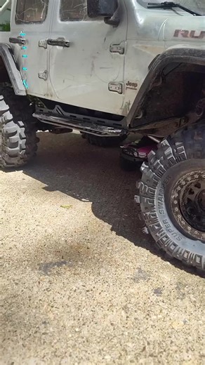 Scx24's can just drive right under an scx6. 👀😂 #scx24 #scx6 #rc