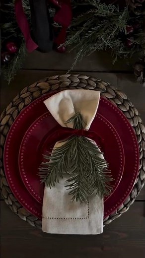 Chic & Festive Walmart Holiday Dinnerware Ideas for Stylish Tables!