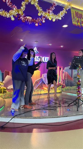 Keseruan Kak Gita Manggung di Kapal