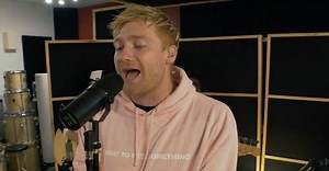 2.3K views · 93 reactions | We’re so excited to announce part 2 of our #Longwavesessions with this version of “In Your Memory” ! Check out the full version here  - https://fanlink.to/iymacoustic | The Bottom Line | Facebook