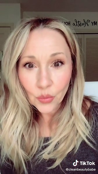 Aging Brows: Over 40 Brow Tutorial for Clean Beauty