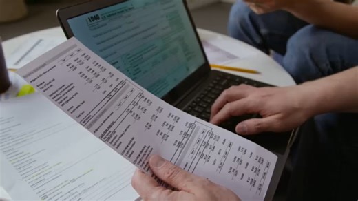 Tax season brings new changes: Here's how to max out your refund