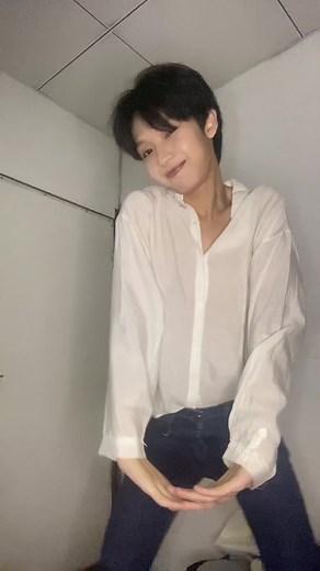 Dance Challenge to 'Been Like This' with Silas Bailey